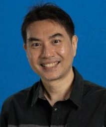 Particle Swarm Optimization algorithm with multiple social learning ...